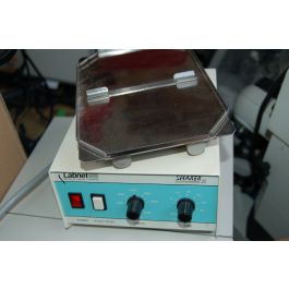 Labnet orbital shaker 20 Variable speed tube rotator microplate lab plate